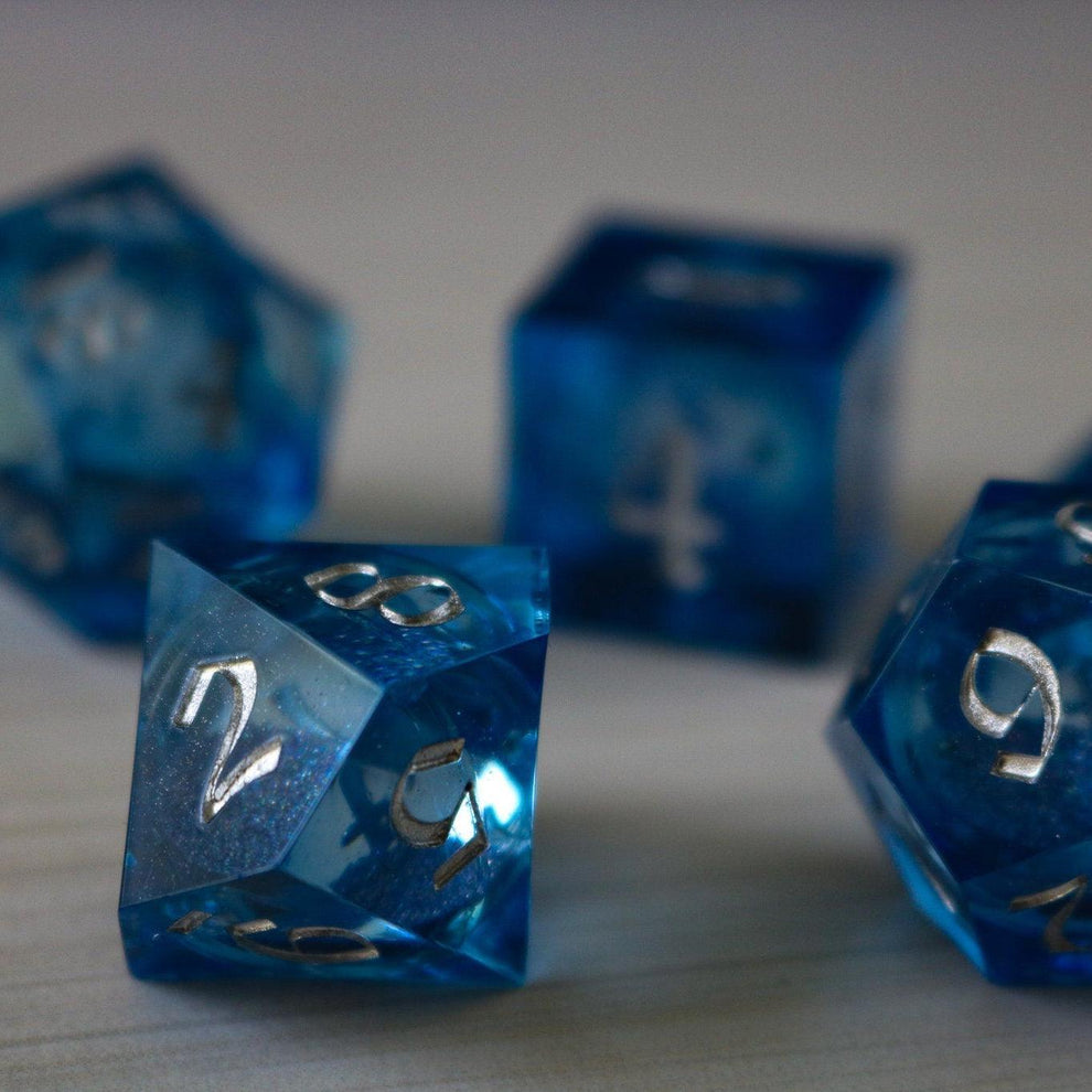 Blue Glitter Liquid Core Sharp Edge Handmade Resin DND Dice Set ...